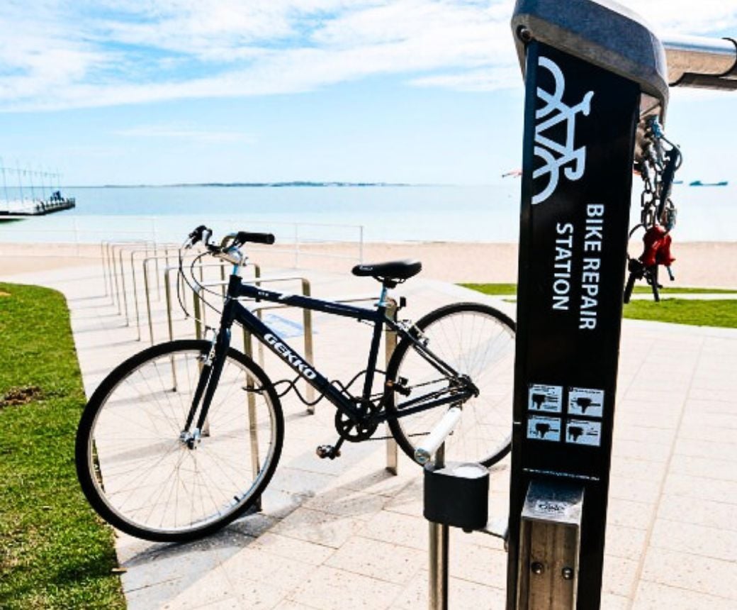 Walk or cycle all the way from Rockingham foreshore to Secret Harbour ...
