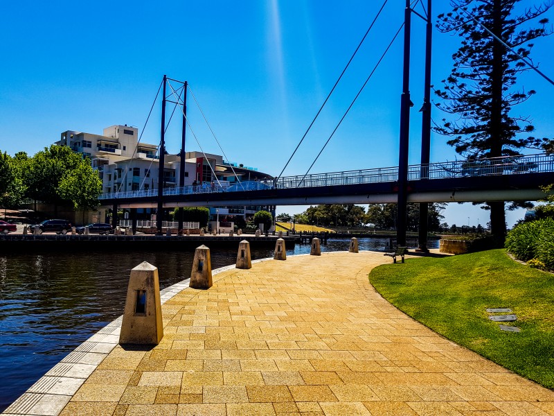 Claisebrook Cove Art Walk, East Perth - Trails WA